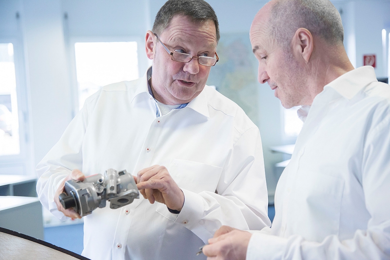 Service mit Know-how und Kundennähe - Autoteile Post AG